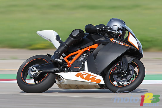 Photos - 2010 KTM 1190 RC8 R Review