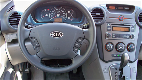 2008 Kia Rondo EX Review