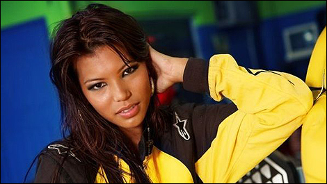 Feature: Nice girls and fast cars - Part 2
