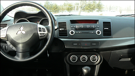 2010 Mitsubishi Lancer Sportback GTS Review (video)