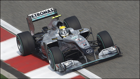 F1: Mercedes F-duct 'promising' after Friday debut