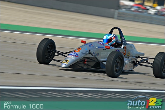 Photos - Formule 1600: Marcel Lafontaine gagne de justesse la 2e course ...