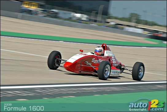 Photos - Formule 1600: Marcel Lafontaine gagne de justesse la 2e course ...
